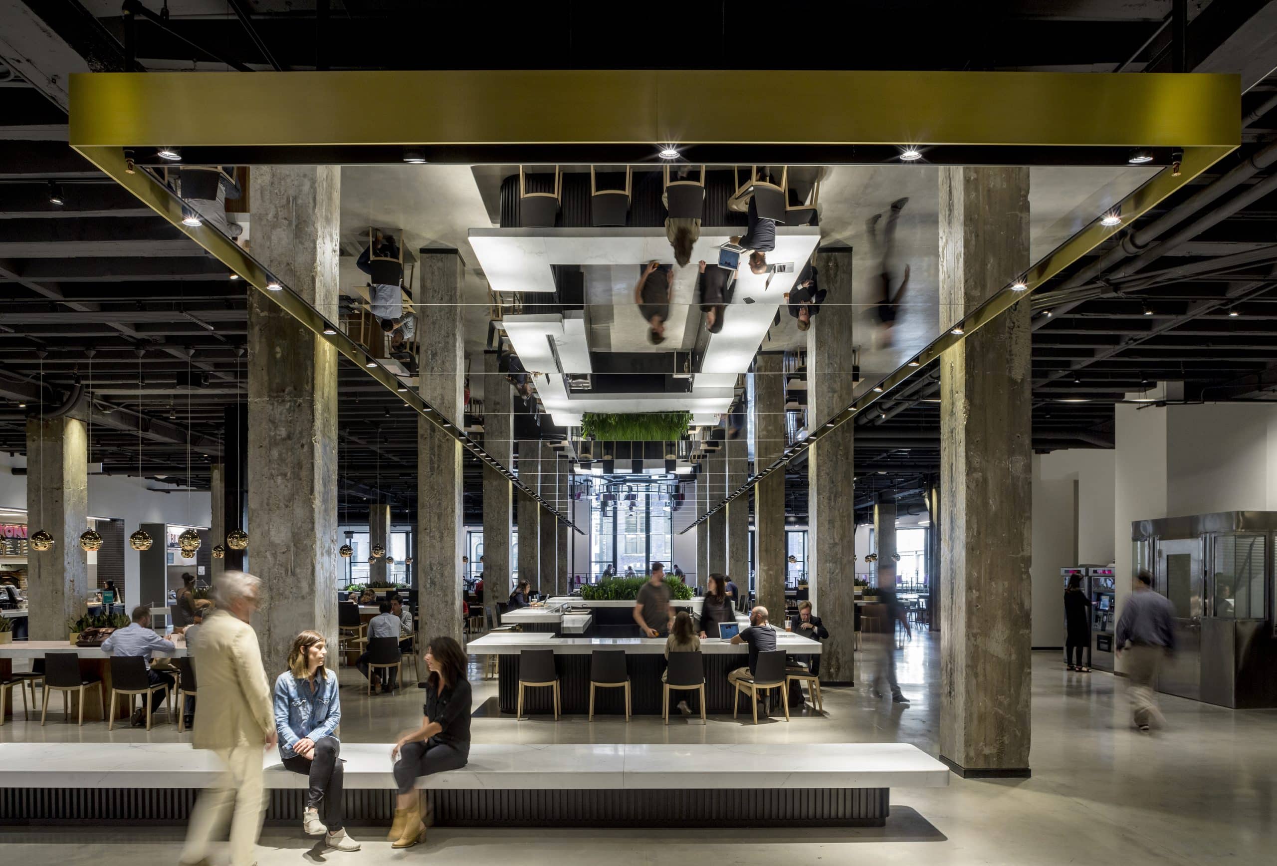 MERCHANDISE MART CHICAGO – NEWMAT – PLAFOND MIROIR - Miroirs tendus ...