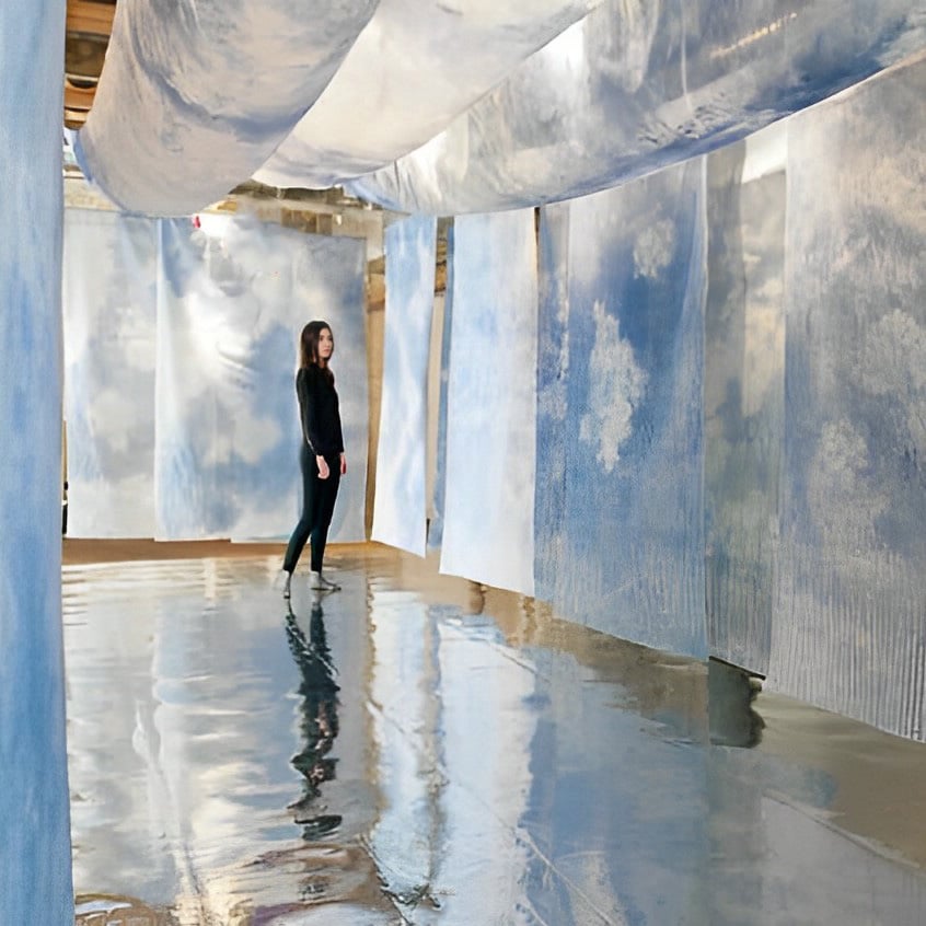 Sol Miroir PVC Argent : Brillance et polyvalence pour vos projets